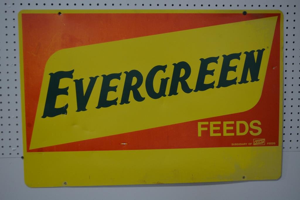 Evergreen Feed Sign metal 36" x 24"