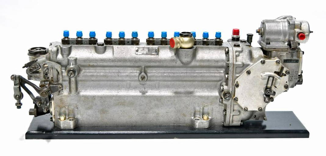 Original Wwii German Luftwaffe Fuel Injection Pump For