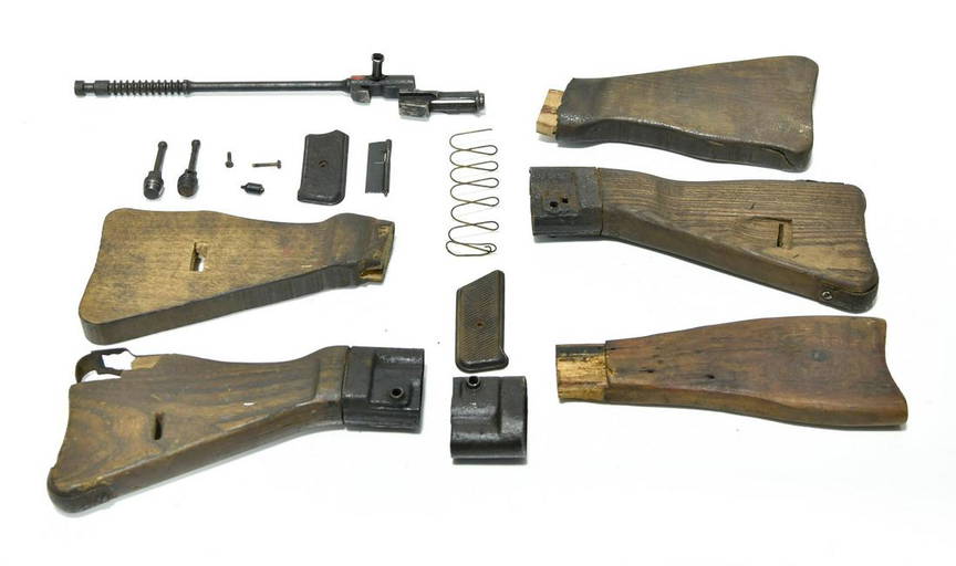 Wwii German Prop Mp44 Components
