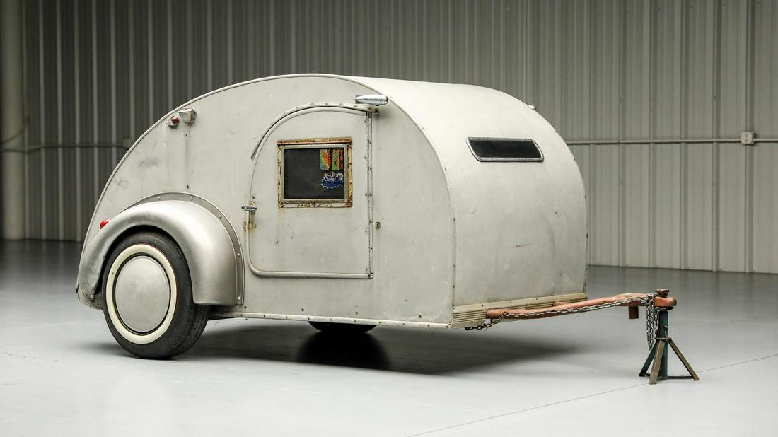 1947 Kit Mfg. Teardrop Trailer - Apr 24, 2021 | Worldwide Auctioneers in IN