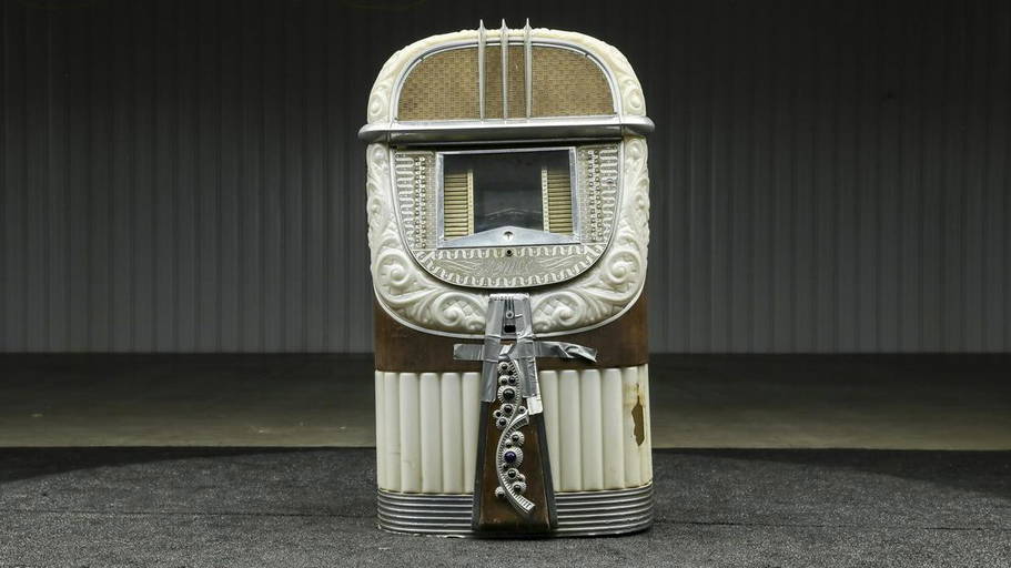 1946 AMI Model A Jukebox - Jun 18, 2022 | Worldwide Auctioneers in IN