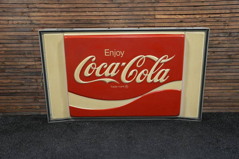 Coca Cola Lighted Sign