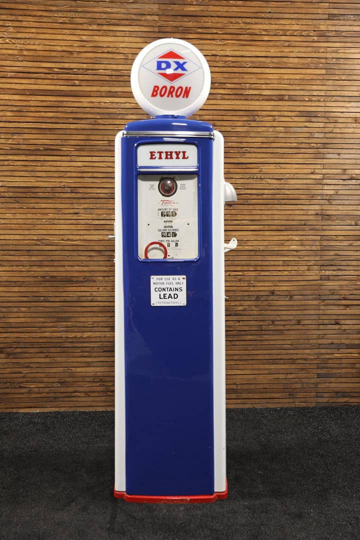 Original Dx Boron-tokheim Model 39 Gas Pump With Globe - Restored Auction