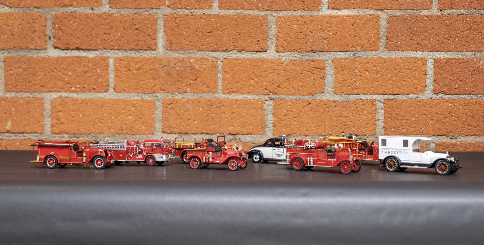 1/43rd Scale Diecast Miniature Emergency Vehicle Collection Auction