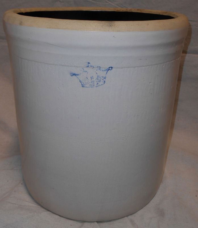 Robinson Ransbottom 10 Gallon Crock