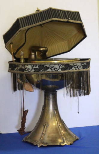 Rare C. 1915 Burns Pollock Phonograph Lamp