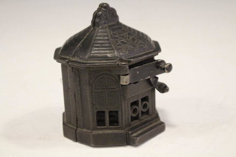 C 1885 Judd Cast Iron Snap It Mechanical Bank