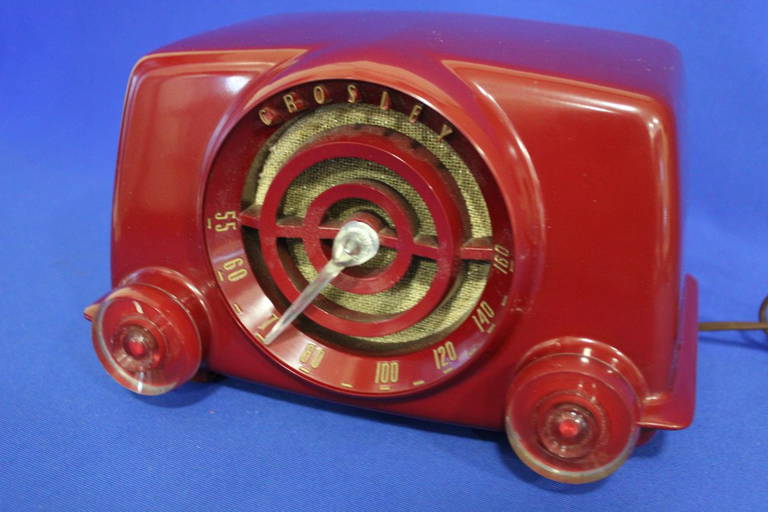 Red Bakelite Crosley Radio Model D 10rd