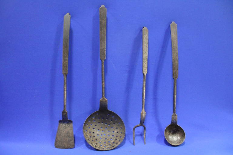 Rare Set 18th C Decorated Hearth Cooking Tools / Utensils