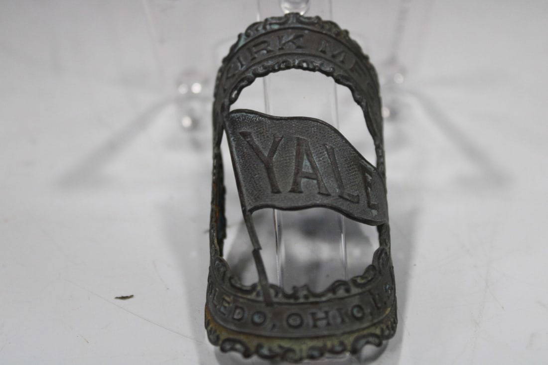 Kirk Mfg. Co. Yale Bicycle Badge Toledo Ohio Auction