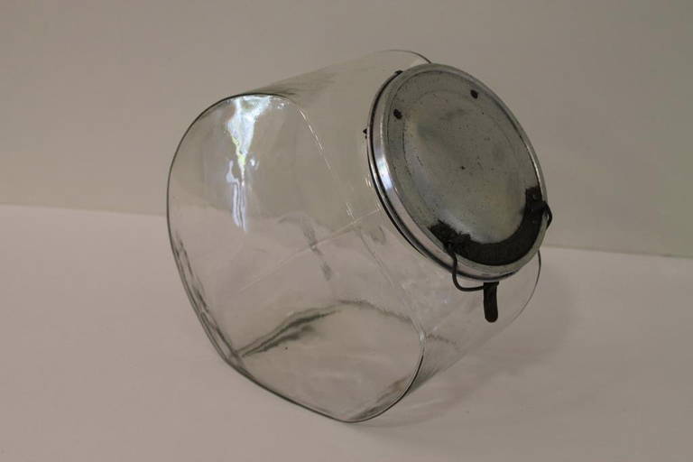 Country Store Countertop Candy Jar - Aug 25, 2013 | Stony Ridge Auction ...