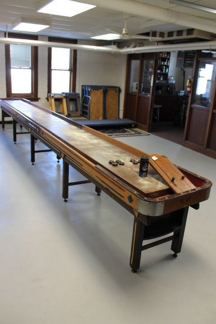 22 Ft Regulation Antique Penn Shuffleboard