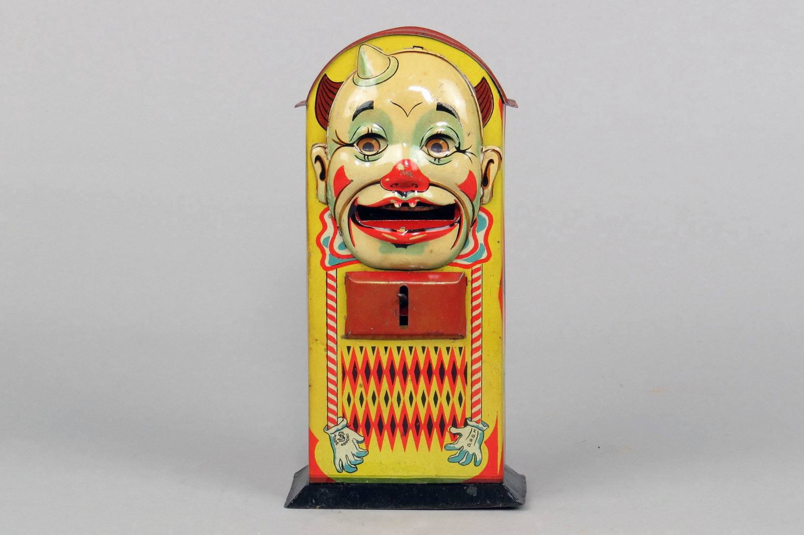 JOLLY JOE CLOWN TIN MECHANICAL BANK - Nov 11, 2016 | Bertoia Auctions in NJ