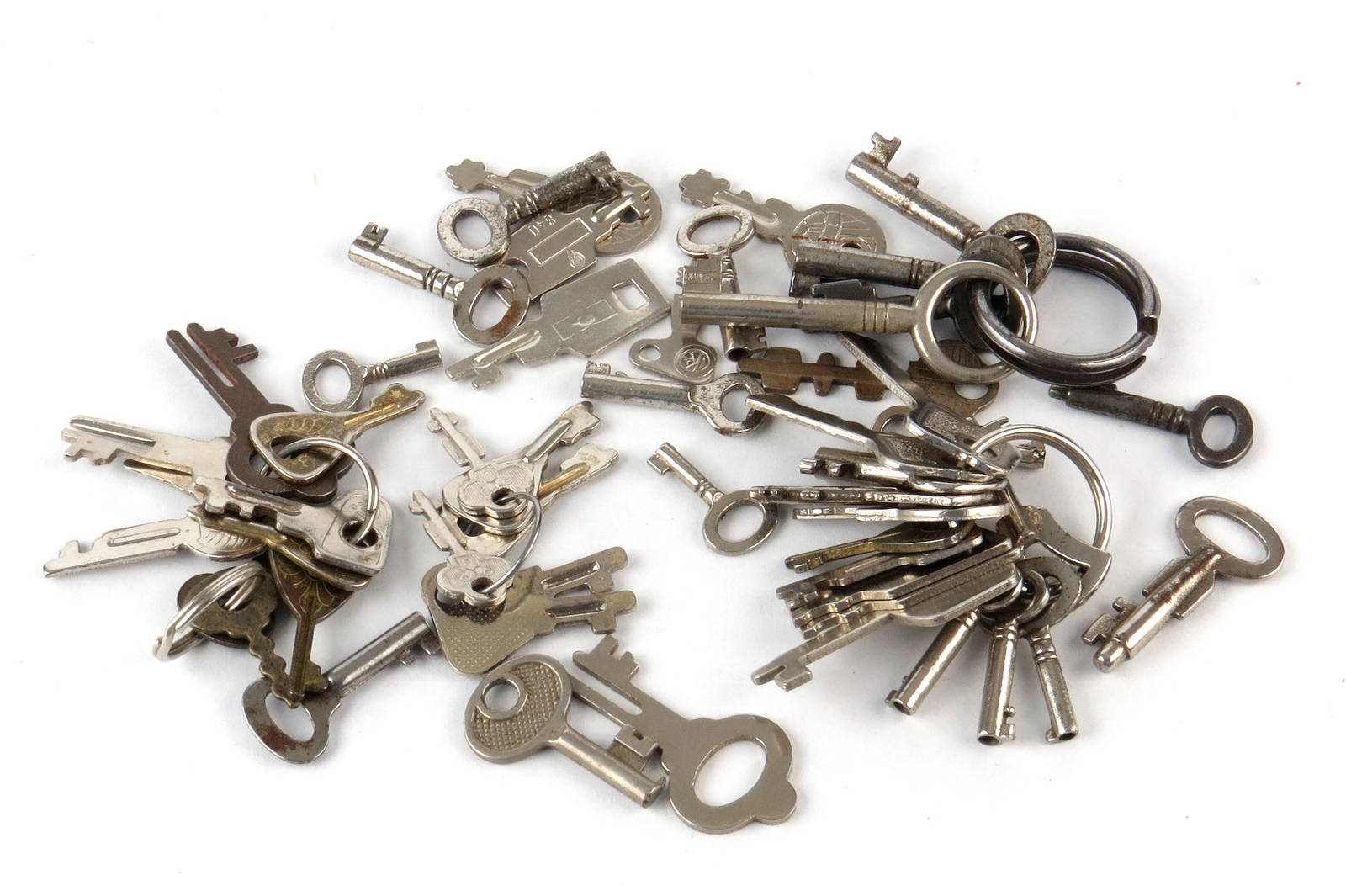 Lot of Misc. Keys (#0060) on Apr 14, 2023 | BP Auctions in IL