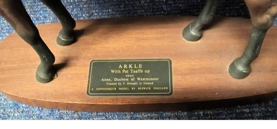 Arkle model statue Pat Taaffe Up number 6 Beswick - Jan 31, 2020 ...