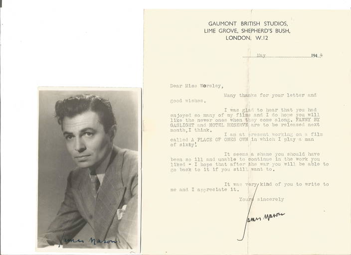 James Mason Signed 6x4 Black And White Photo With Tls.