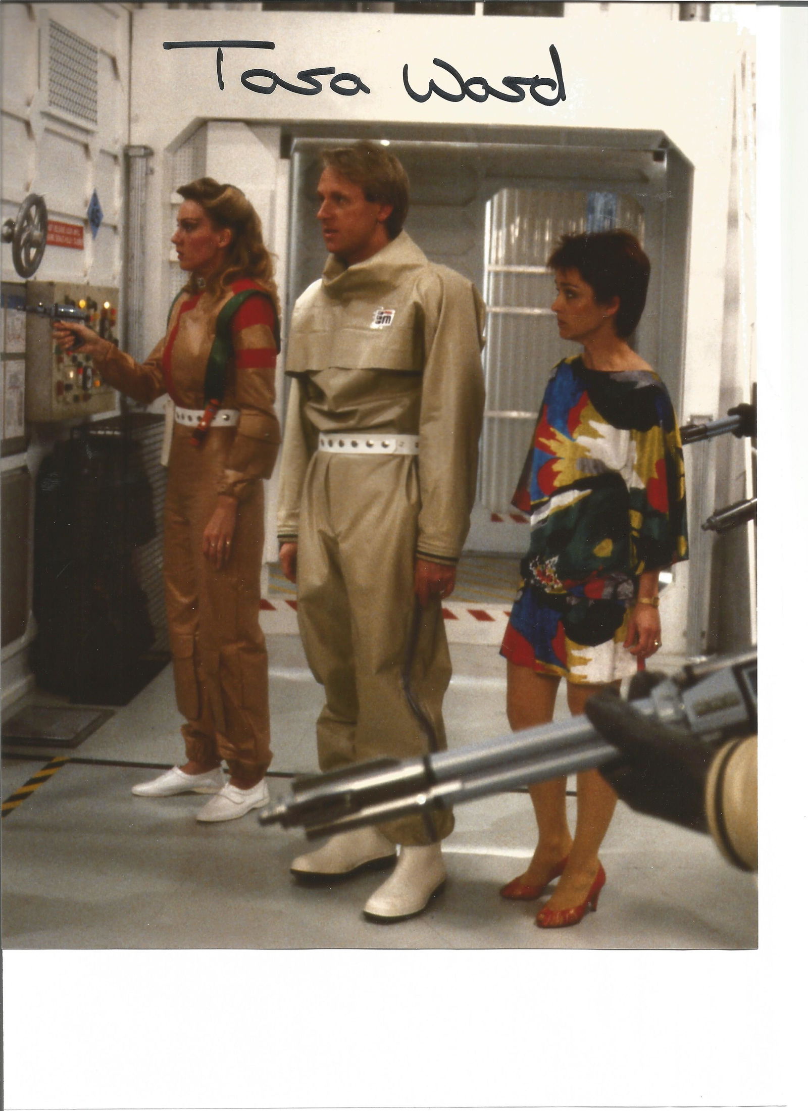 Dr Who Actress Tara Ward Signed 10x8 Inch Colour Photo.