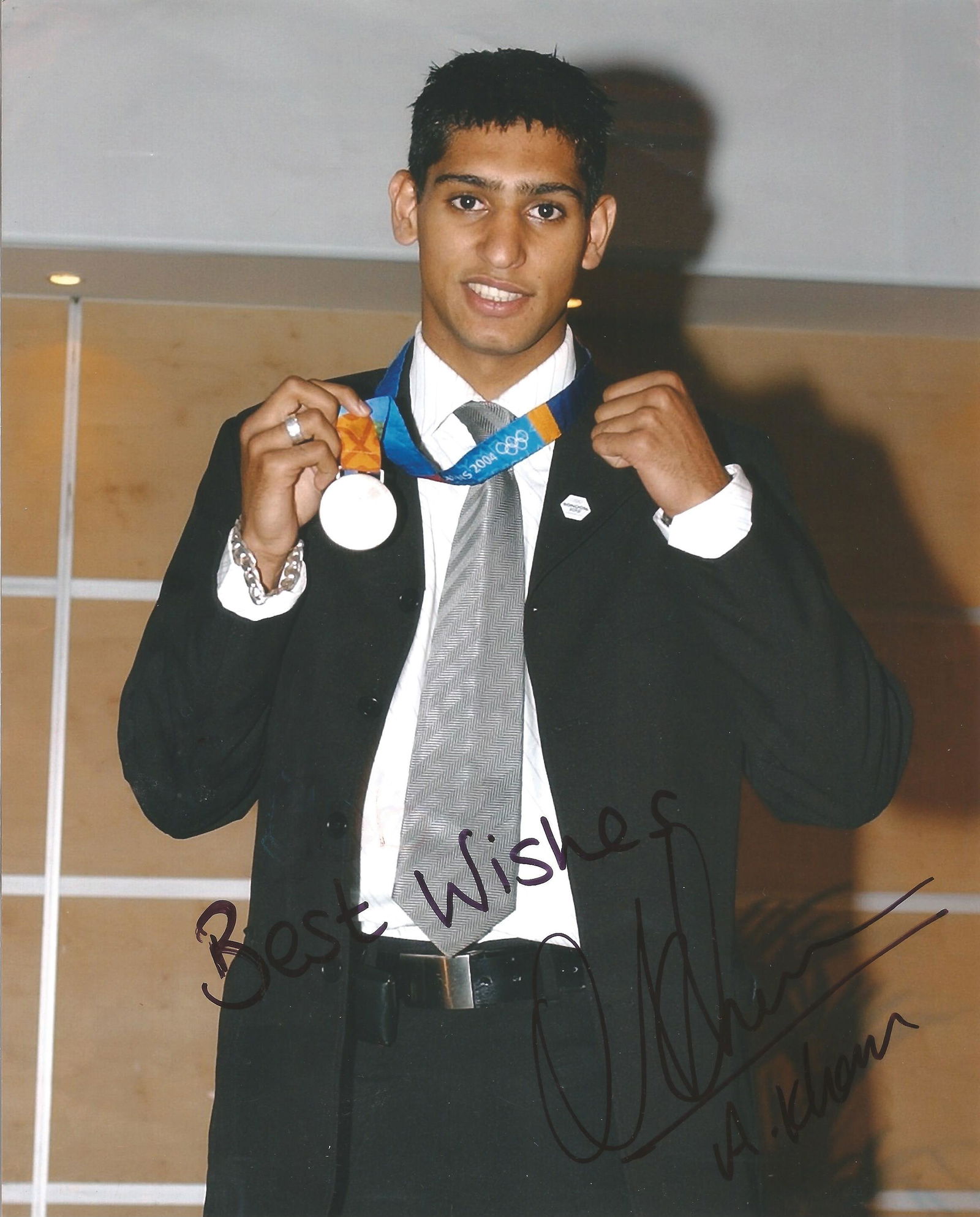 Amir Khan Signed 2004 Olympic Boxing Medal 8x10 Photo.