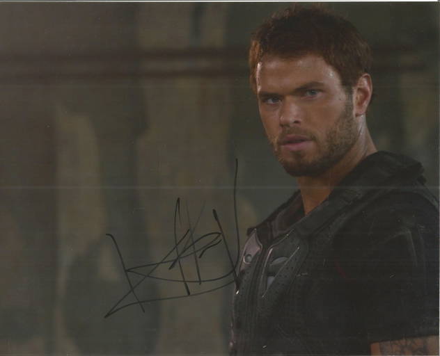 Kellen Lutz actor signed colour photo 10 x 8 inch. (#0055) on Oct 13 ...