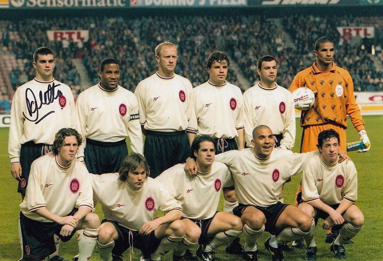 Football Autographed Dominic Matteo 12 X 8 Inch Photo (#0612) on Nov 26 ...