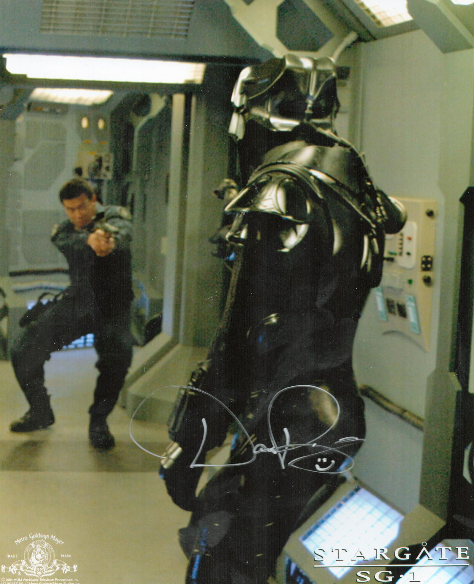 Stargate: SG1, Dan Payne signed 10x8 colour photograph (#0221) on Feb ...