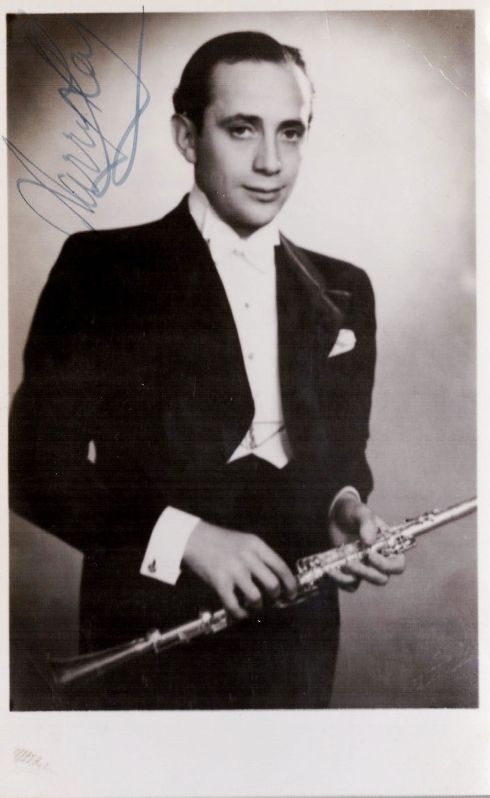 Harry Roy Signed 6 X 4 Black And White Photo. Roy Was A British Dance ...