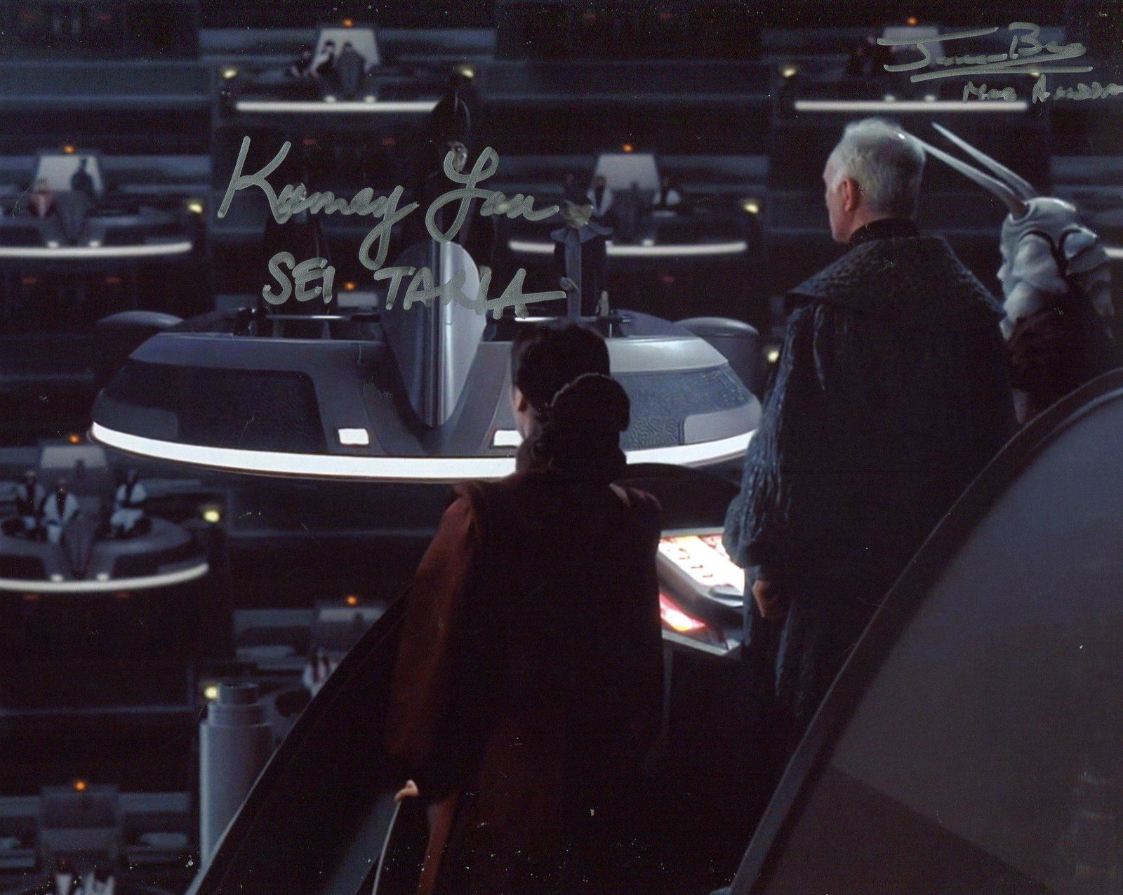 Star Wars The Phantom Menace 8x10 Scene Photo Signed By Both Kamay Lau ...