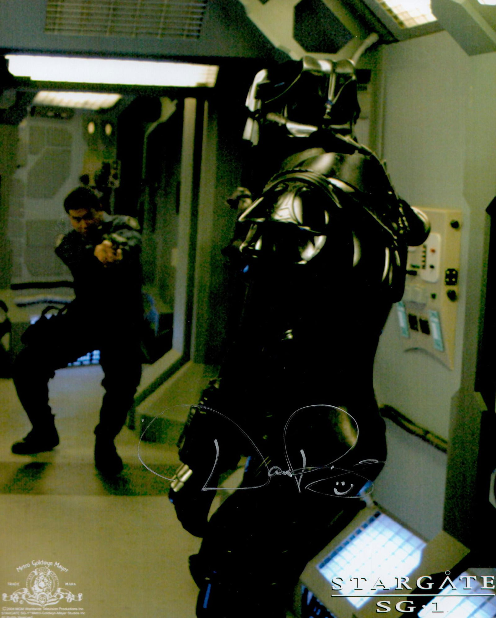 Stargate: Sg1, Dan Payne Signed 10x8 Colour Photograph Pictured As He ...