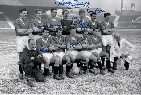 Autographed Joe Broadfoot 12 X 8 Photo B/w, Depicting Broadfoot And His ...