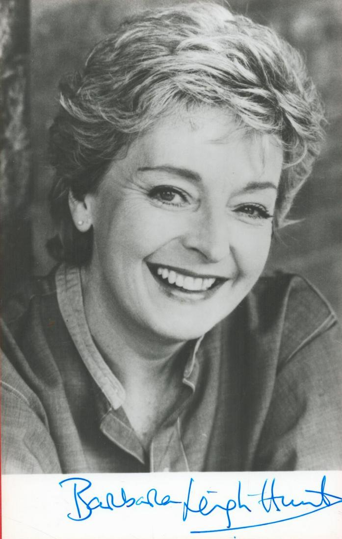 Actor, Barbara Leigh Hunt signed 6x4 black and white photograph. Leigh ...