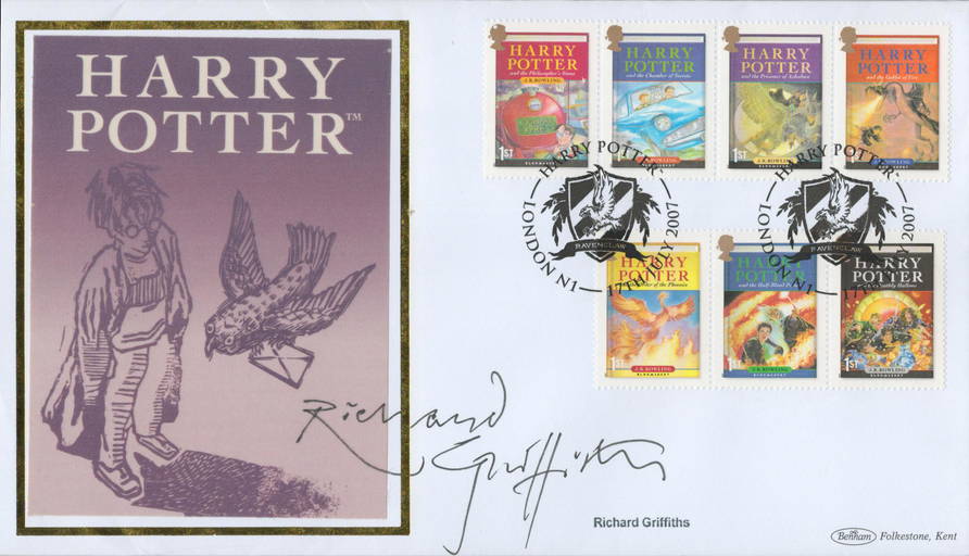 Richard Griffiths Signed Harry Potter Fdc. Includes 7 Harry Potter ...