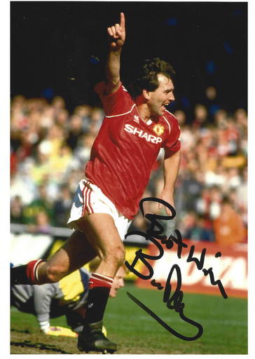 Bryan Robson Signed Manchester United 10x8 Colour Photo. Bryan Robson ...