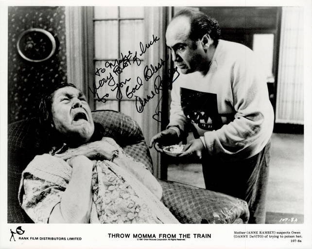 Anne Ramsey Signed 10x8 inch Black and White Throw Momma From The Train ...