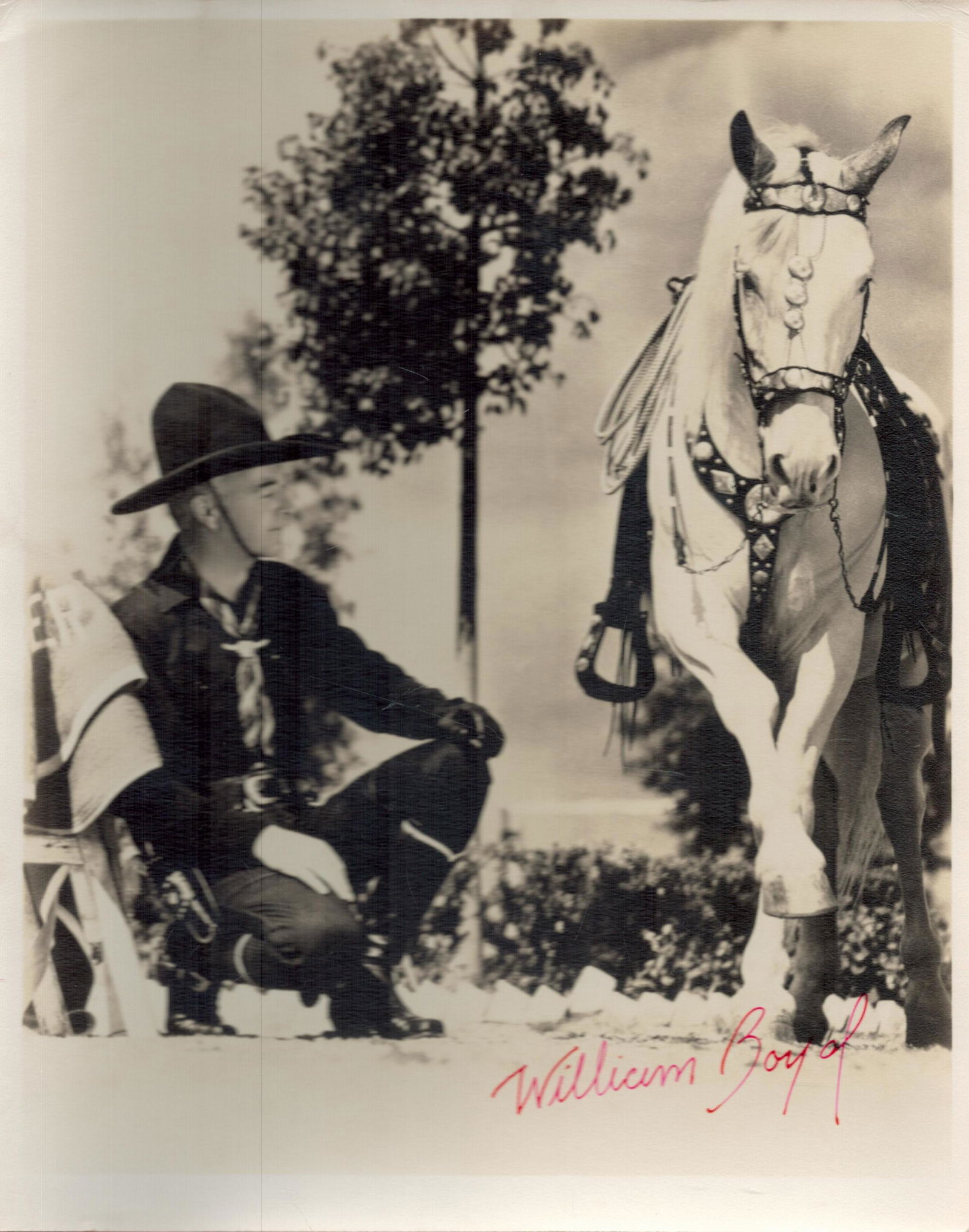 William Boyd Signed 10x8 inch Vintage Black and White Photo. Signed in ...