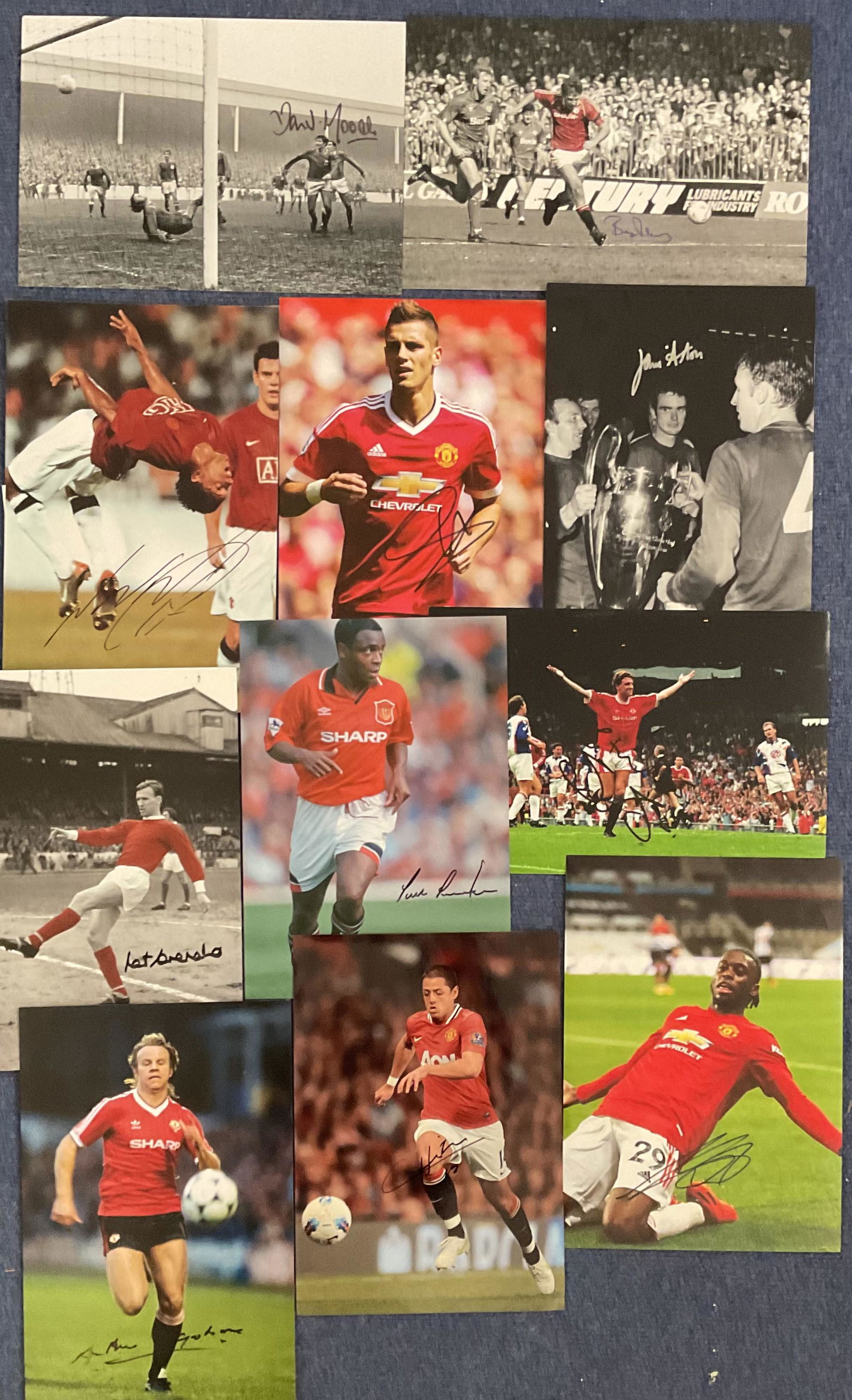 Man Utd Fc Football Autograph Collection Of 11 Signed Assorted Photos ...