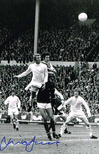 Mick Jones Leeds United 12 X 8 Signed Football Photo.