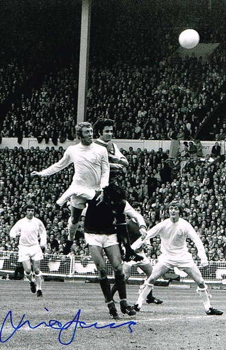 Mick Jones Leeds United 12 X 8 Signed Photo. Good