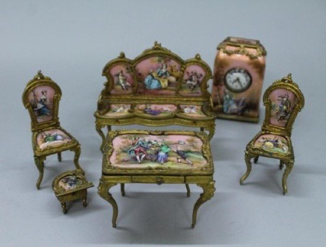MAGNIFICENT VIENNESE ENAMEL AND PORCELAIN MINIATURE