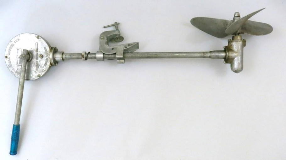 A Manual Powered Man U Troll Motor