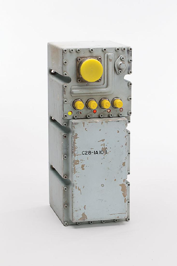 Apollo Block I/II VHF Radio