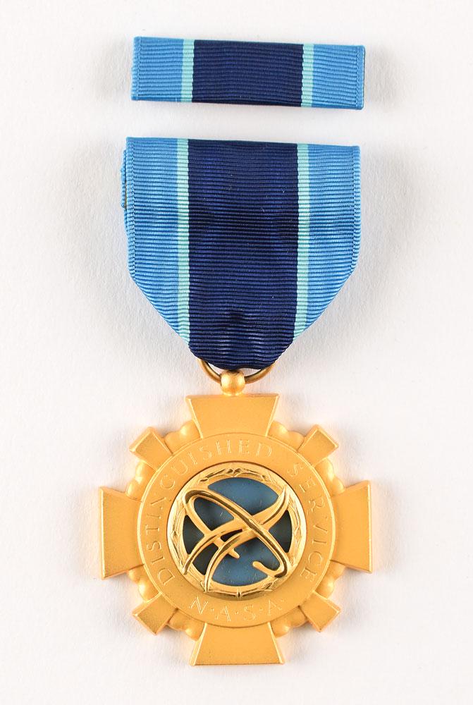NASA Distinguished Service Medal - Oct 17, 2019 | RR Auction in MA