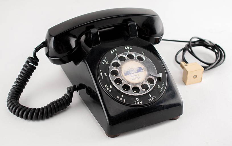 White House Telephone - Feb 13, 2020 | RR Auction in MA