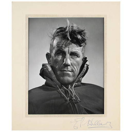 Edmund Hillary Signed Photograph - Oct 13, 2021 | RR Auction in MA