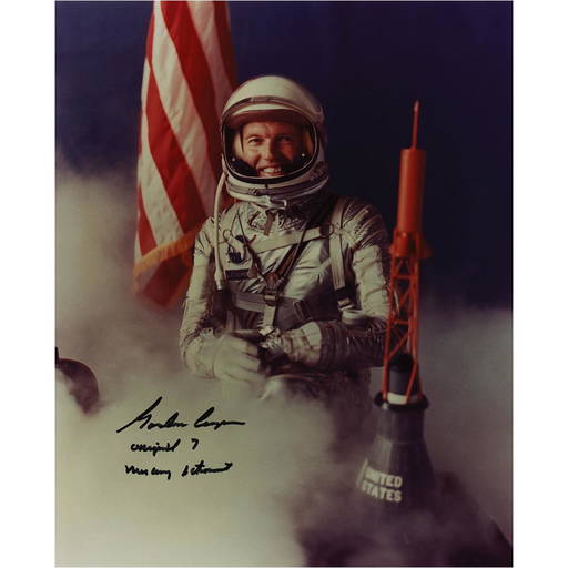Gordon Cooper Signed Photograph (#9020) on Apr 21, 2022 | RR Auction in MA