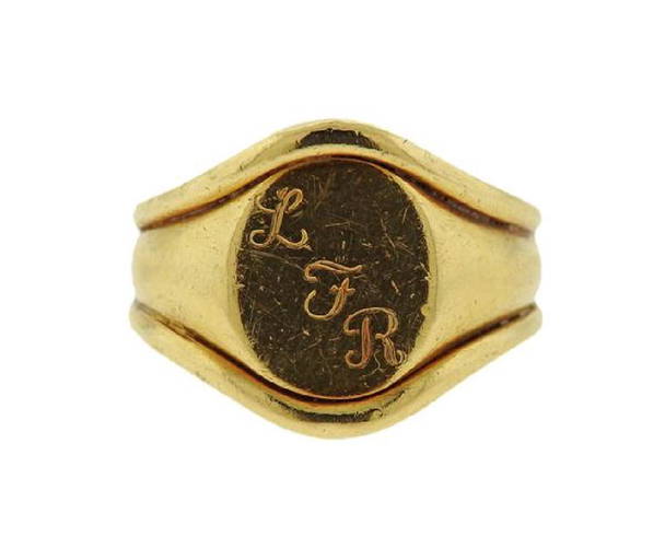 Cartier 18k Gold Oval Signet Ring