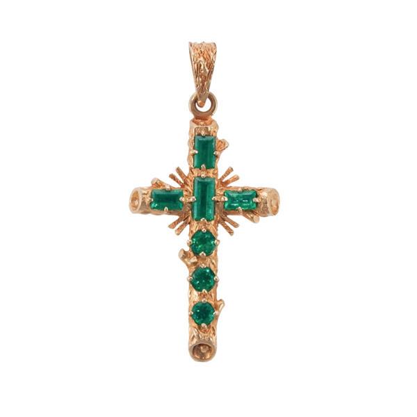 18k Gold Emerald Cross Pendant Auction