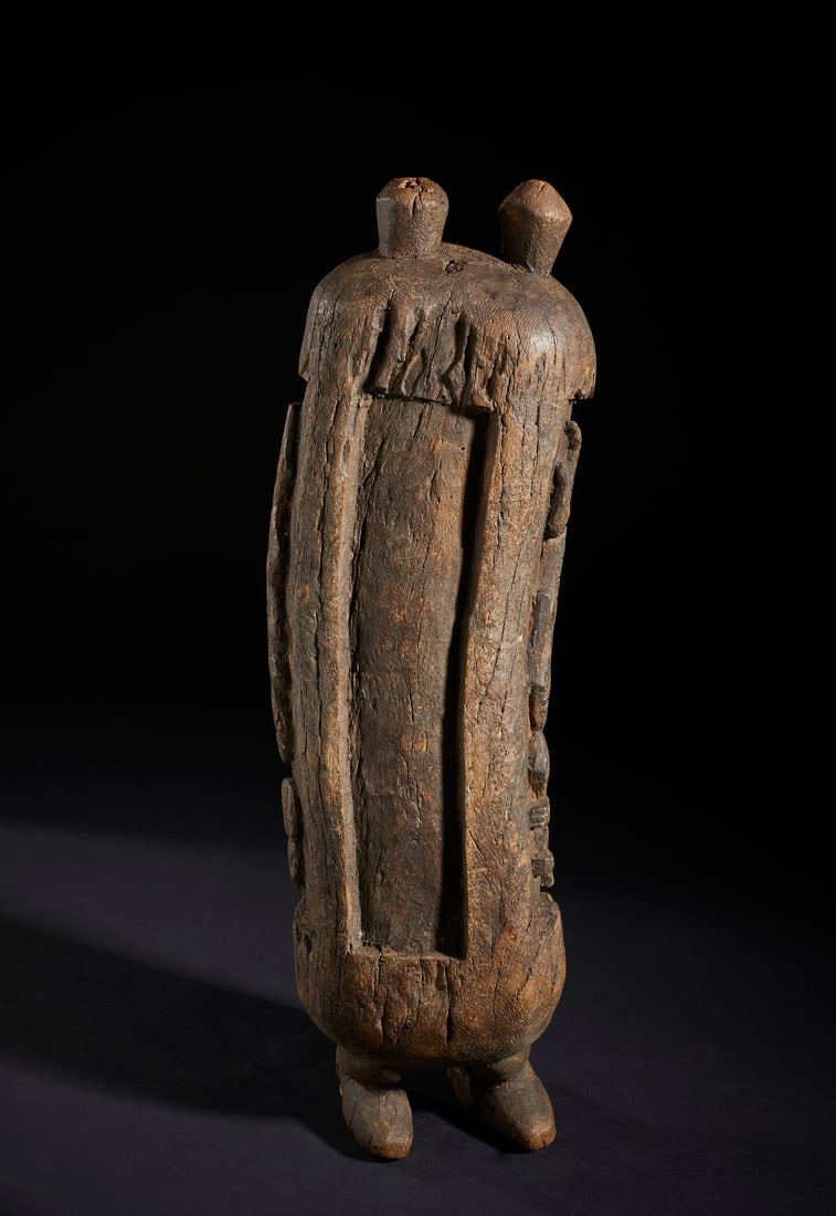 Dogon - Mali Sculpture-container With Anthropomorphic Feet And ...