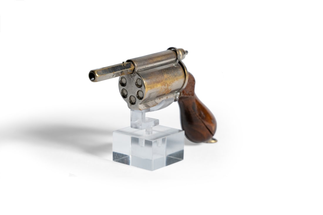 . Pistol Writing Kit.early 20th Century. Auction