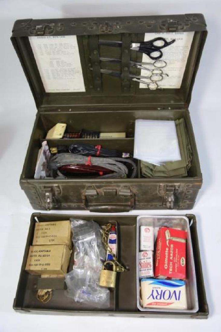 UNITED STATES ARMY FIELD BARBER KIT