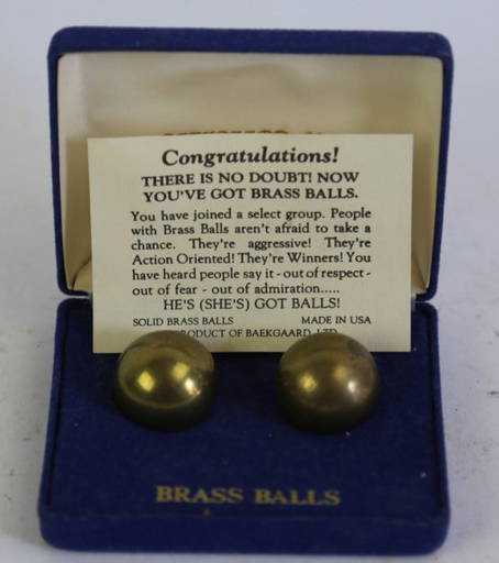 Baekgaard Brass Balls